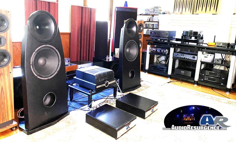 Bookshelf vs Floorstanding Speakers vs the Room?